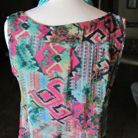 Urban Mangoz | Tops | Urban Mangoz Sleeveless Print Tunic With Lace Tri ...